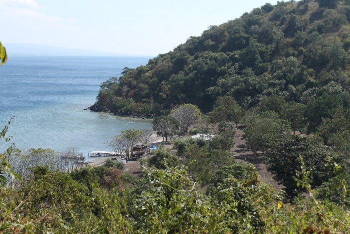 Kisah Pohon Pengabul Keinginan & Danau Air Asin di NTB