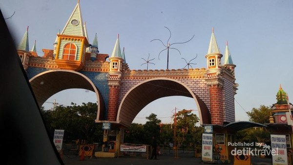 Liburan ke Surabaya, Jangan Lupa ke Kenjeran Park