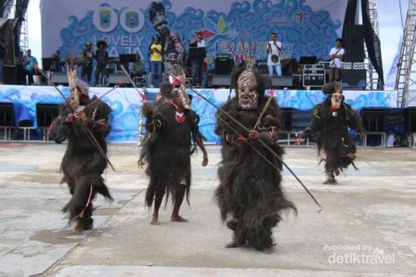 Lihat Lagi Meriahnya Festival Raja Ampat