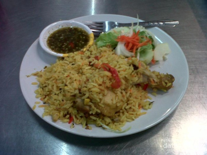 Makanan Halal di Chatuchak Market, Saman Islam Tempatnya!