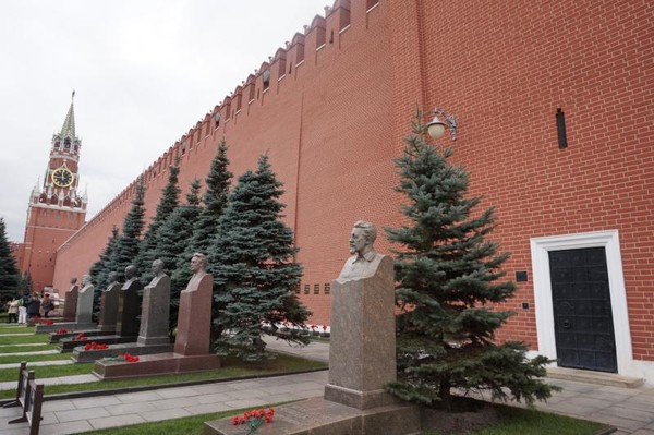 Melihat Jasad Lenin yang Wafat 95 Tahun Lalu