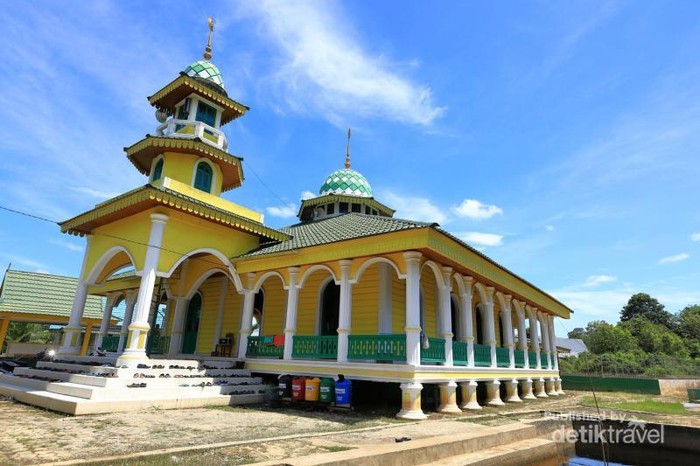 Melihat Jejak Kesultanan Johor di Riau