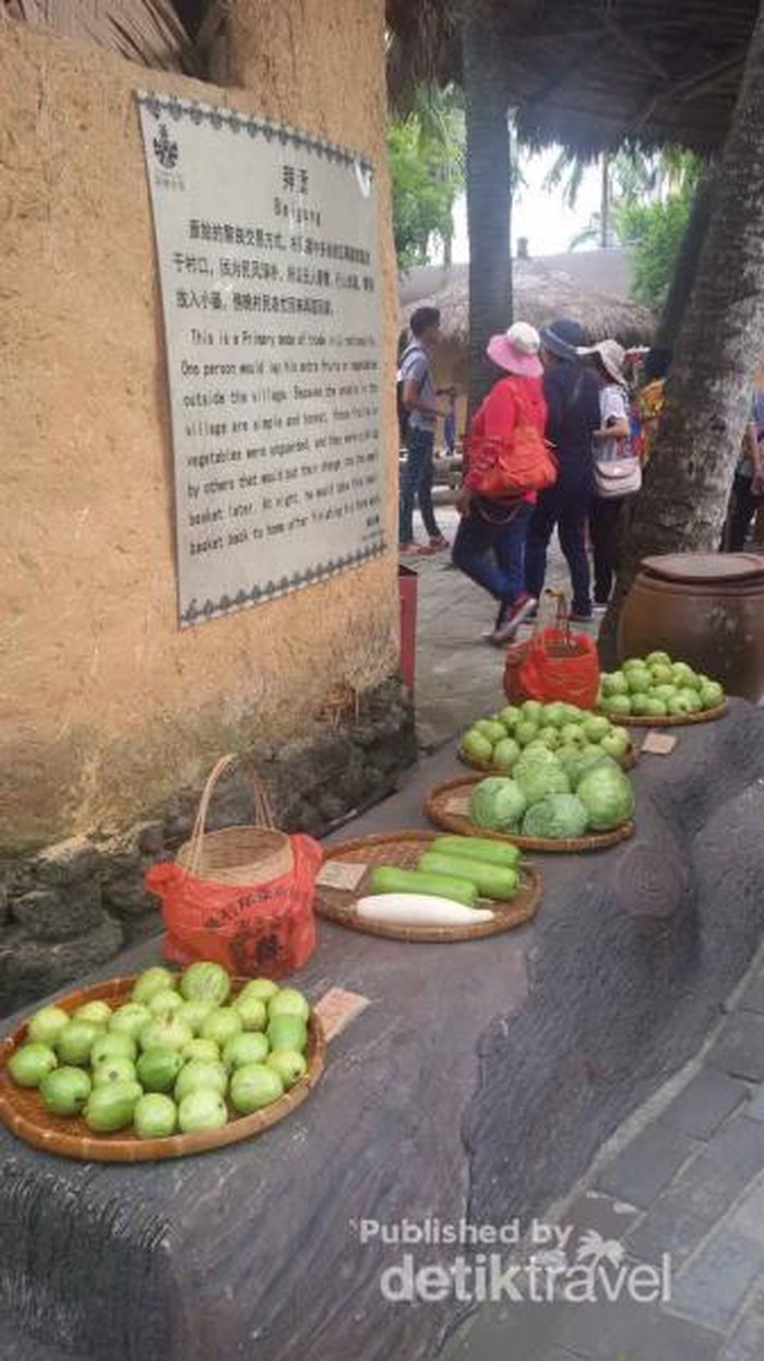 Menengok Tradisi Suku Li dan Miaw di Pulau Hainan China