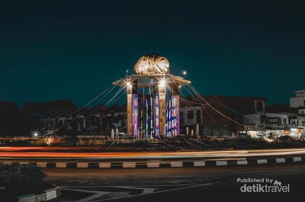 Mengenal Batu Satam yang Ikonik dari Pulau Belitung