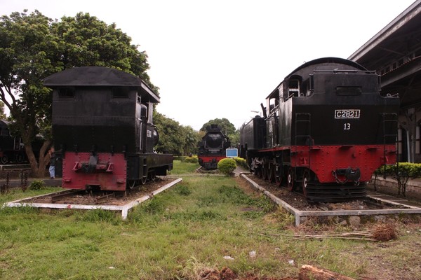 Menikmati Rawa Pening dengan Kereta Tua