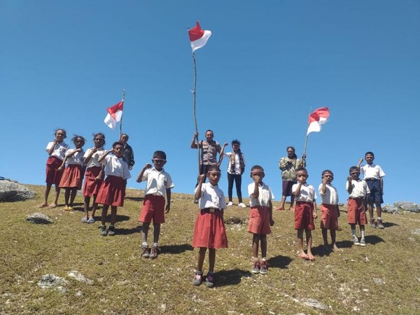 Merayakan HUT RI dengan Layang-layang Ala Desa Fatuulan