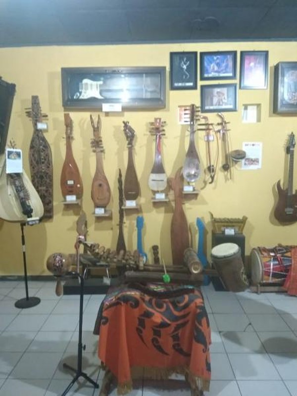 Museum Musik Indonesia Tempat Nostalgia di Kota Malang