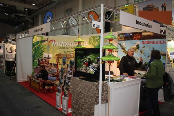 Musik Gamelan Tarik Wisatawan Jerman di Reisen Hamburg 2012