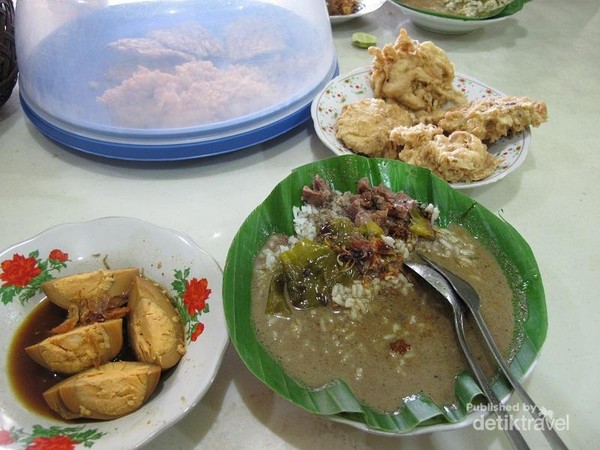 Nasi Pindang, Wisata Kuliner Langganan Para Artis di Semarang