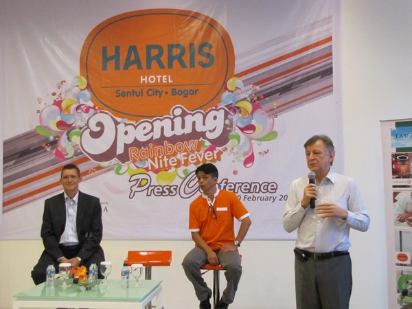 Oranye Jreng! Hotel Harris Buka Cabang di Sentul City