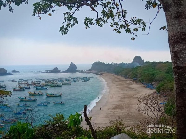Pantai Cantik Itu Bernama Pantai Papuma