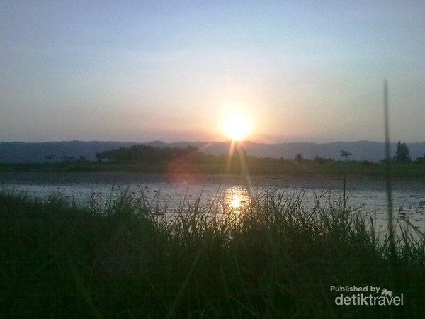 Pantai Pancer Door di Pacitan, Bisa Buat Surfing!