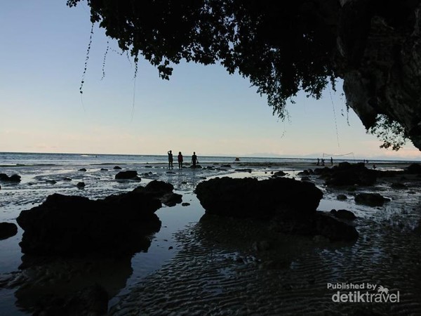 Pantai Wari, Mutiara dari Biak Numfor