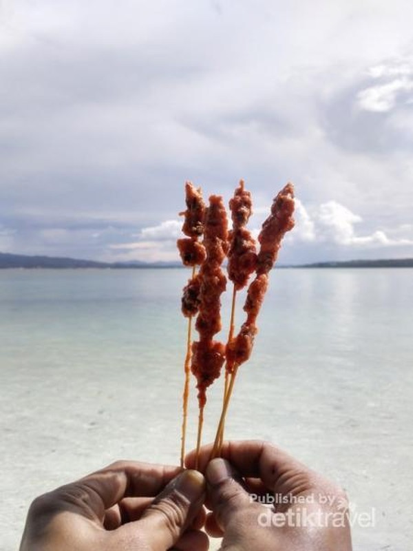 Pulau yang Indah Itu Bernama Bokori
