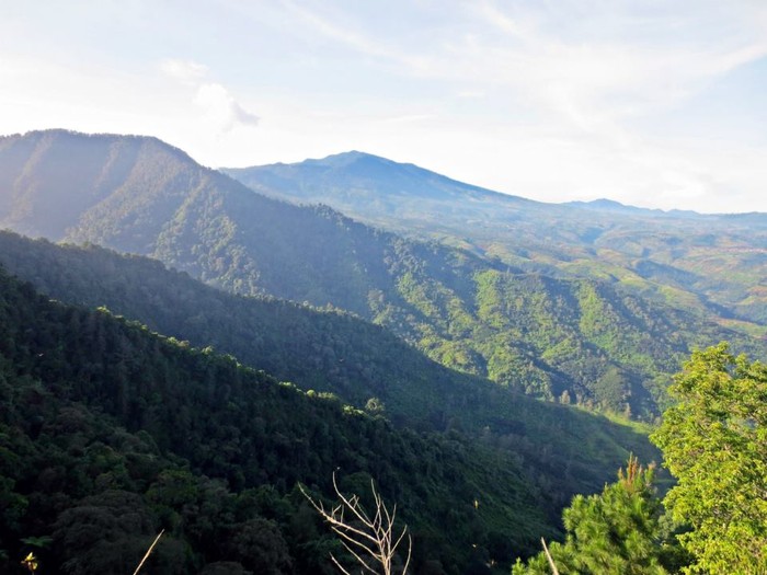 Rakutak, Gunung Perawan dari Bandung