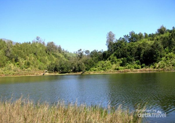 Ranu Regulo, Tak Kalah Cantik dengan Ranu Kumbolo!