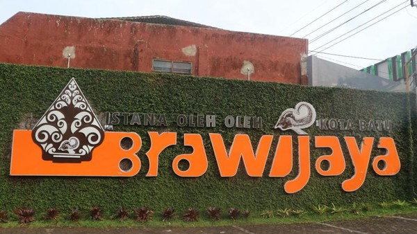 Rekomendasi Tempat Belanja Oleh-oleh di Batu Rekomendasi Tempat Belanja Oleh-oleh di Batu