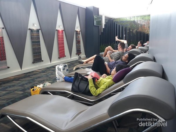 Rest Area di Bandara Kualanamu, Asyik Juga!