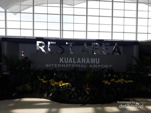 Rest Area di Bandara Kualanamu, Asyik Juga!