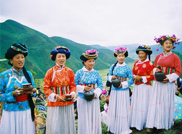 Suku Mosuo, 'Negeri Wanita' di China