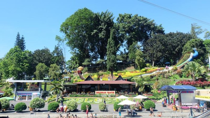 Taman Bunga Selecta dan Kisah Kejayaan Indonesia