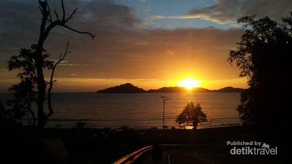 Teluk Mandeh yang Memikat Hati