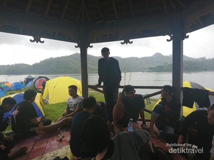 Waduk Sermo, Tempat Kemping Murah Meriah di Kulonprogo