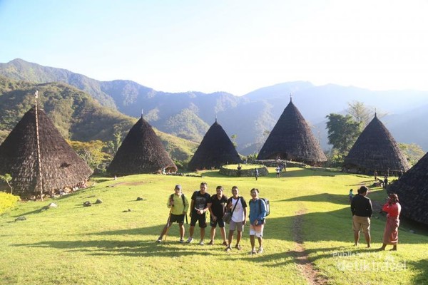 Wae Rebo, Desa di Balik Gunung yang Mendunia
