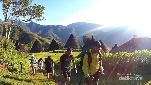 Wae Rebo, Desa di Balik Gunung yang Mendunia