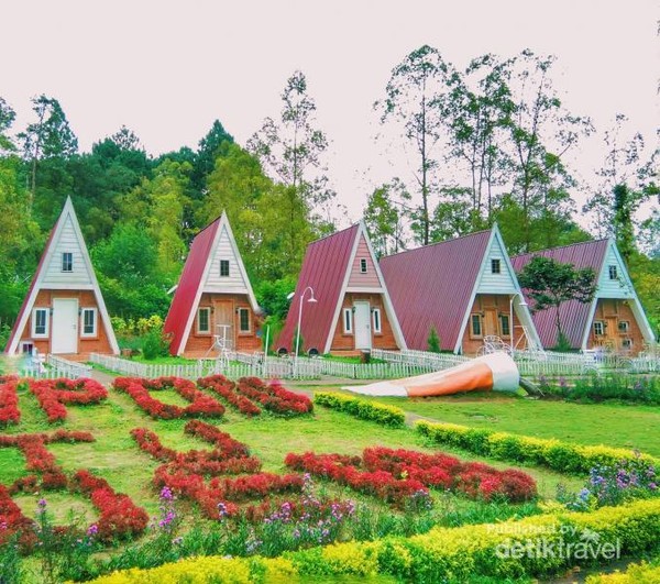 Yang Instagramable dari Coban Talun