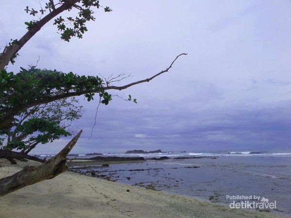 Yang Jarang Terlihat dari Nusakambangan