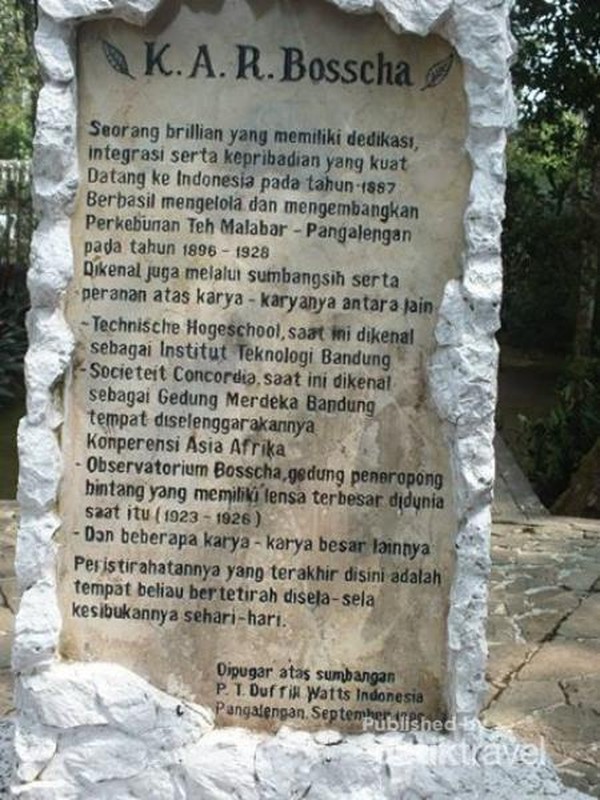 Ziarah ke Makam Bosscha di Bandung