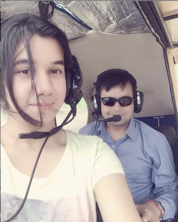 Rupa Cantik Ayesha Aziz, Pilot Muslimah Termuda India