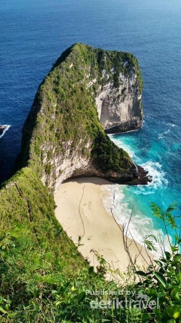 5 Pantai Cantik yang Wajib Dikunjungi di Nusa Penida