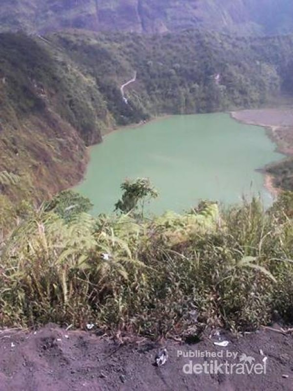 Akhir Pekan di Tasikmalaya, ke Kawah Gunung Galunggung