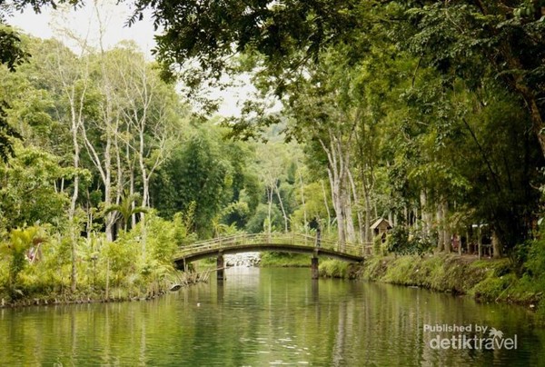 Boon Pring Andeman, yang Hijau dan Tenang di Malang