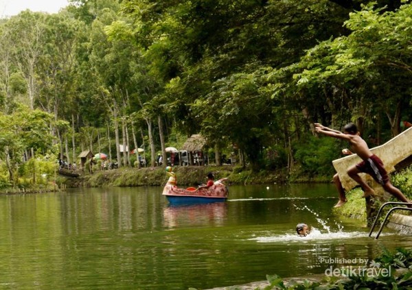 Boon Pring Andeman, yang Hijau dan Tenang di Malang