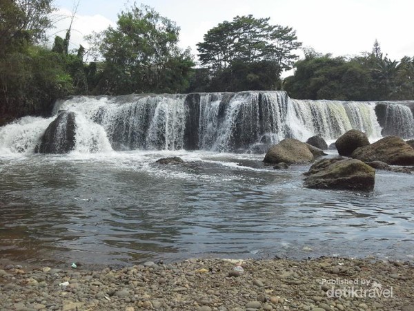 Dari Air terjun Sampai Gedung Bersejarah, Semua ada di Bekasi