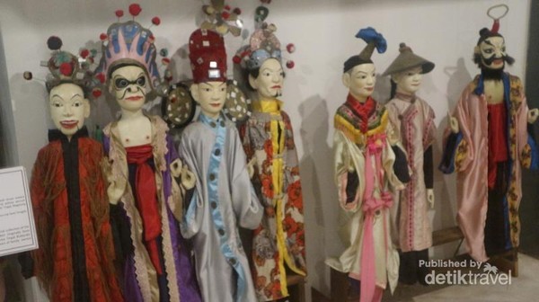 Foto: Aneka Boneka Unik di Museum Wayang