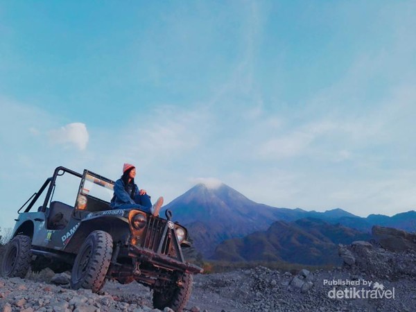 Ini Batu Alien di Lereng Merapi
