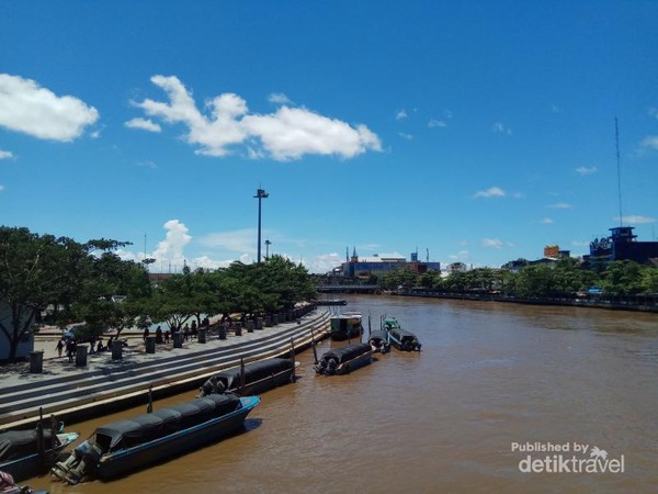 Ini Patung Bekantan Ikonik di Banjarmasin
