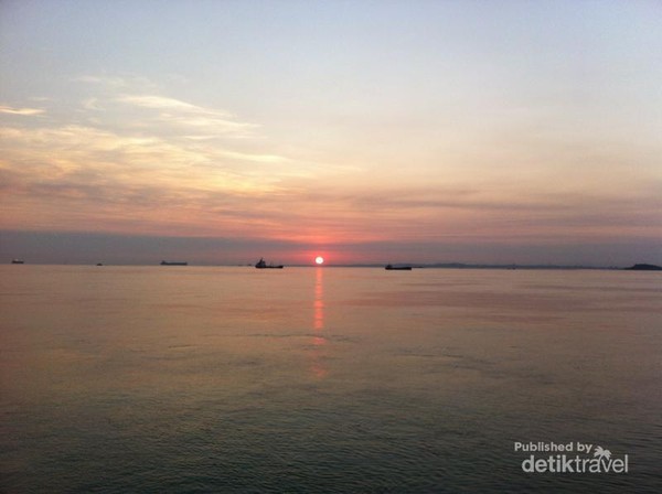Ini Spot Cantik Untuk Melihat Sunrise dan Sunset di Batam