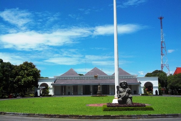 Intip Megahnya Gedung Agung, Yogyakarta