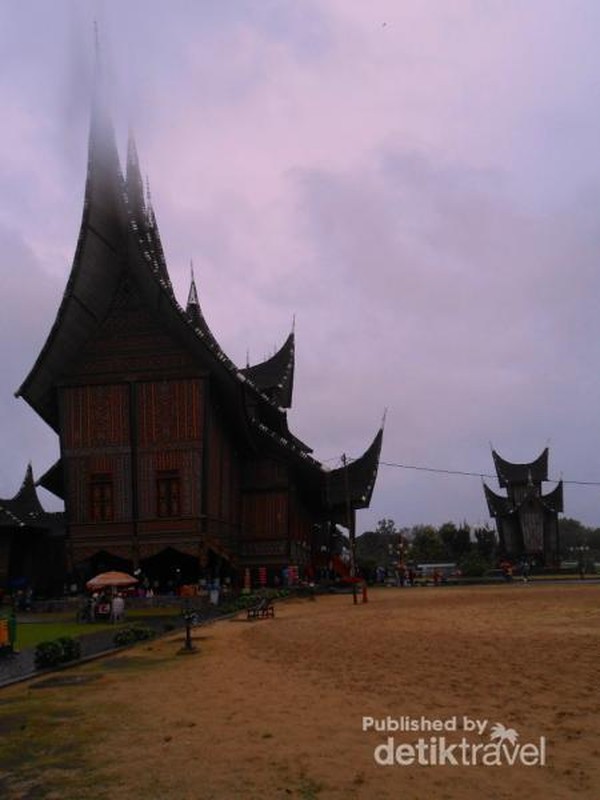 Istana-istana Keren di Nusantara