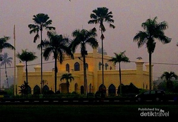 Istana-istana Keren di Nusantara