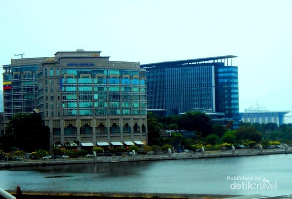 Kapan Indonesia Punya Semacam Putrajaya?