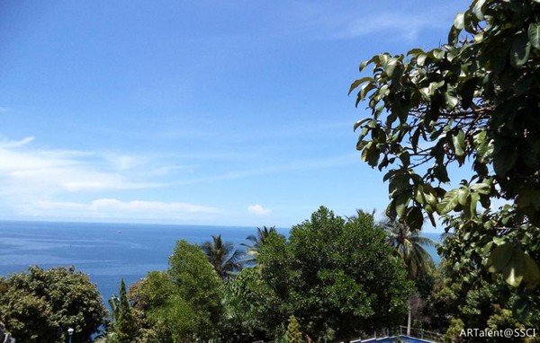 Menatap Laut Padang dari Menara Mercusuar Bukik Lampu