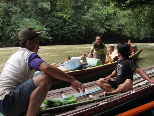 Mengenal Suku Dayak Punan