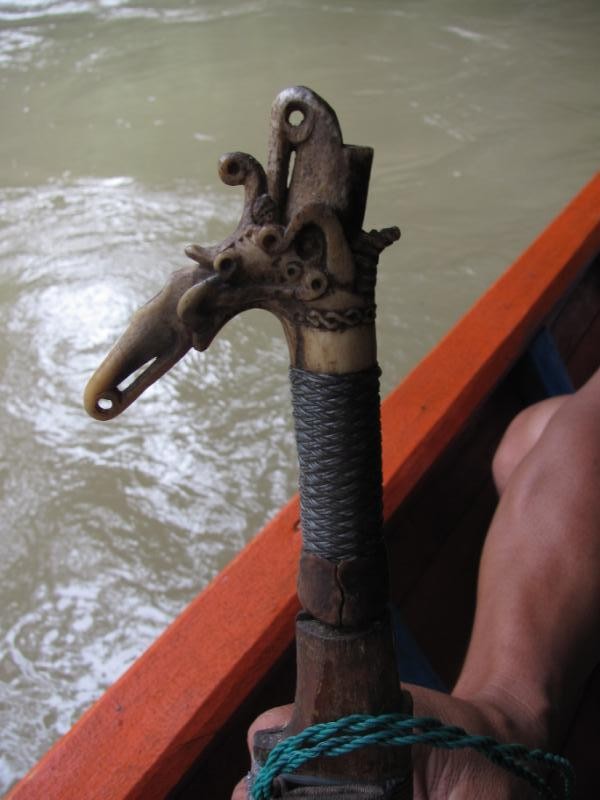 Mengenal Suku Dayak Punan