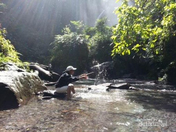 Pesona Air Terjun Sendang Gile & Tiu Kelep di Lombok Pesona Air Terjun Sendang Gile & Tiu Kelep di Lombok